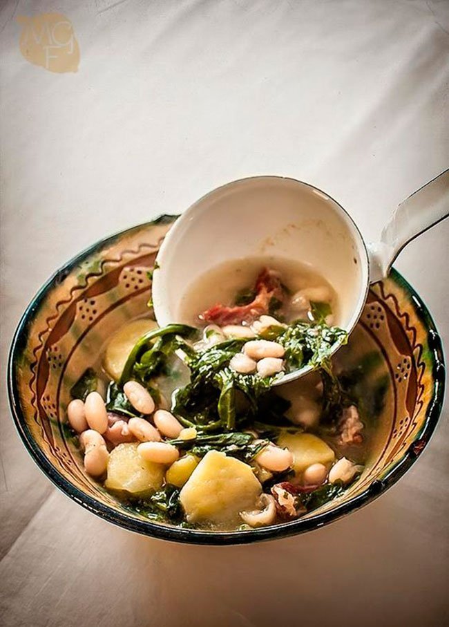 Ten traditional foods from Galicia to try on the Camino - Caminobytheway